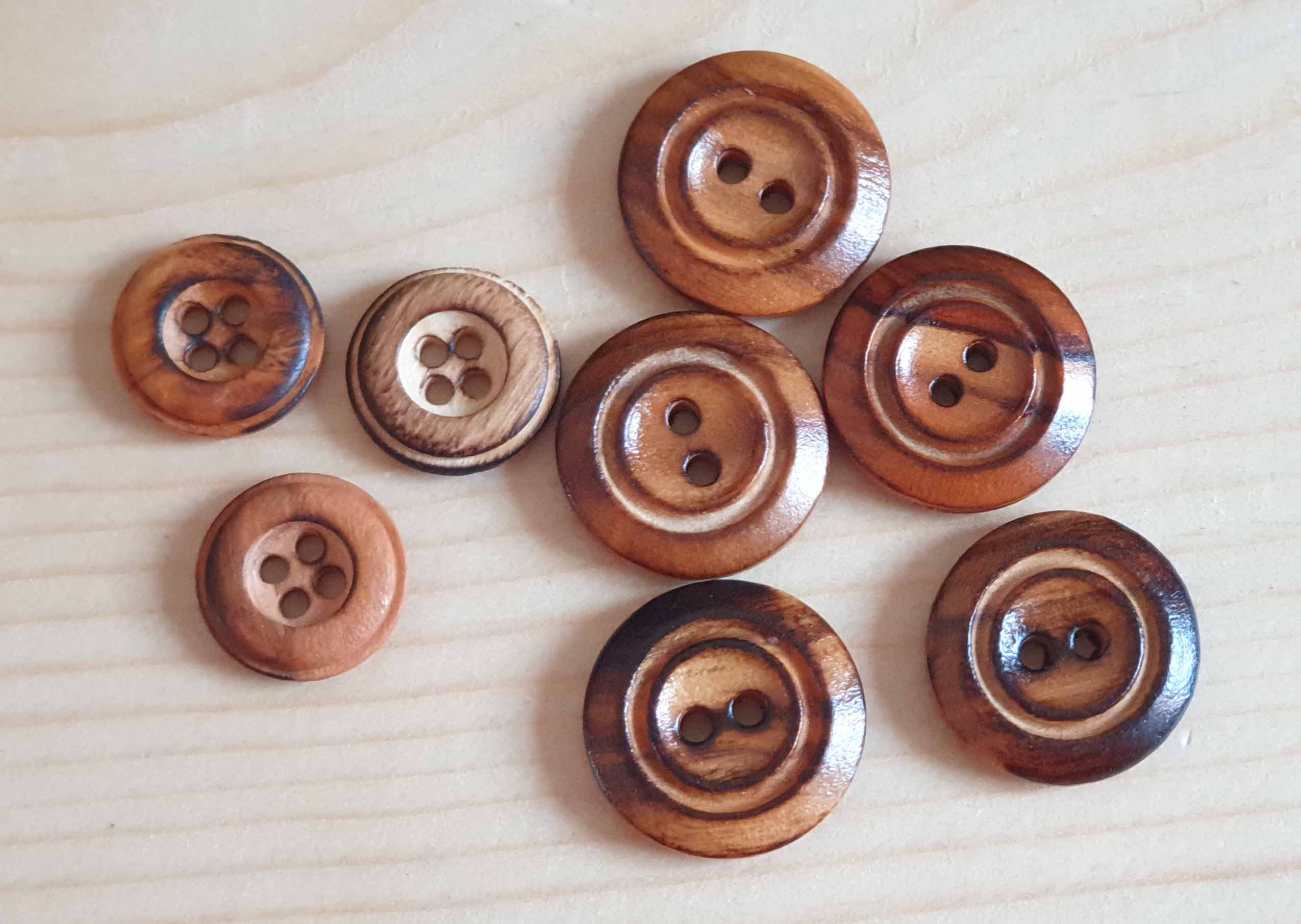 Buttons - Made in Italy – AvocadoStitches
